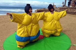 Costumes de sumo gonflables en location